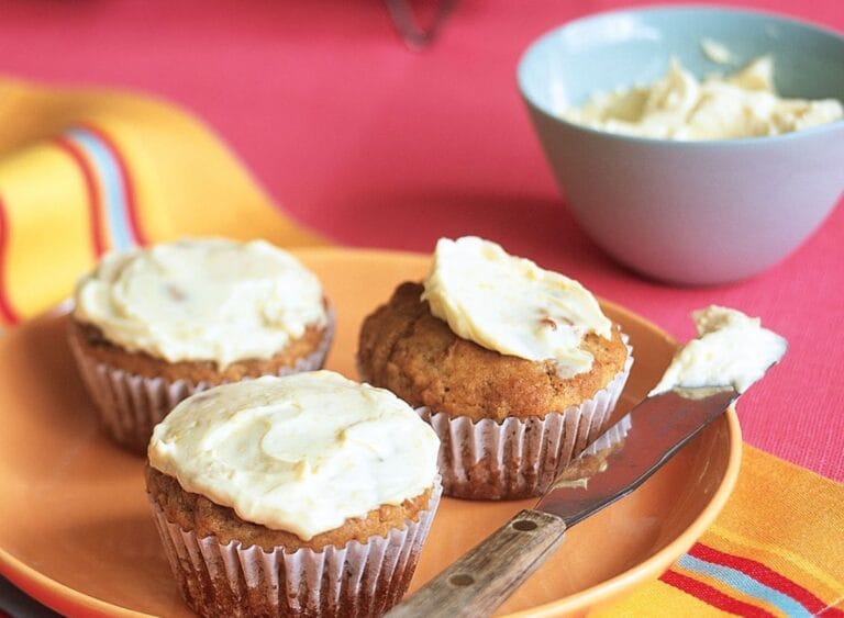 Mini Carrot Cupcakes – Healthy, Easy, and Irresistibly Delicious ...